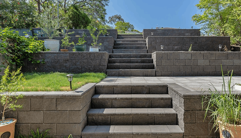 Versawall Left Corner - Cobble Patch Logan